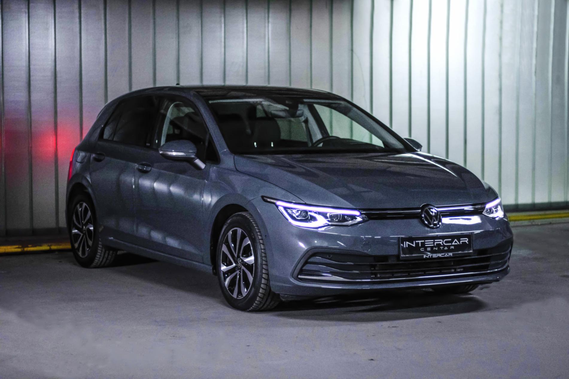 Volkswagen Golf VIII 2.0TDI DSG | INTERCAR