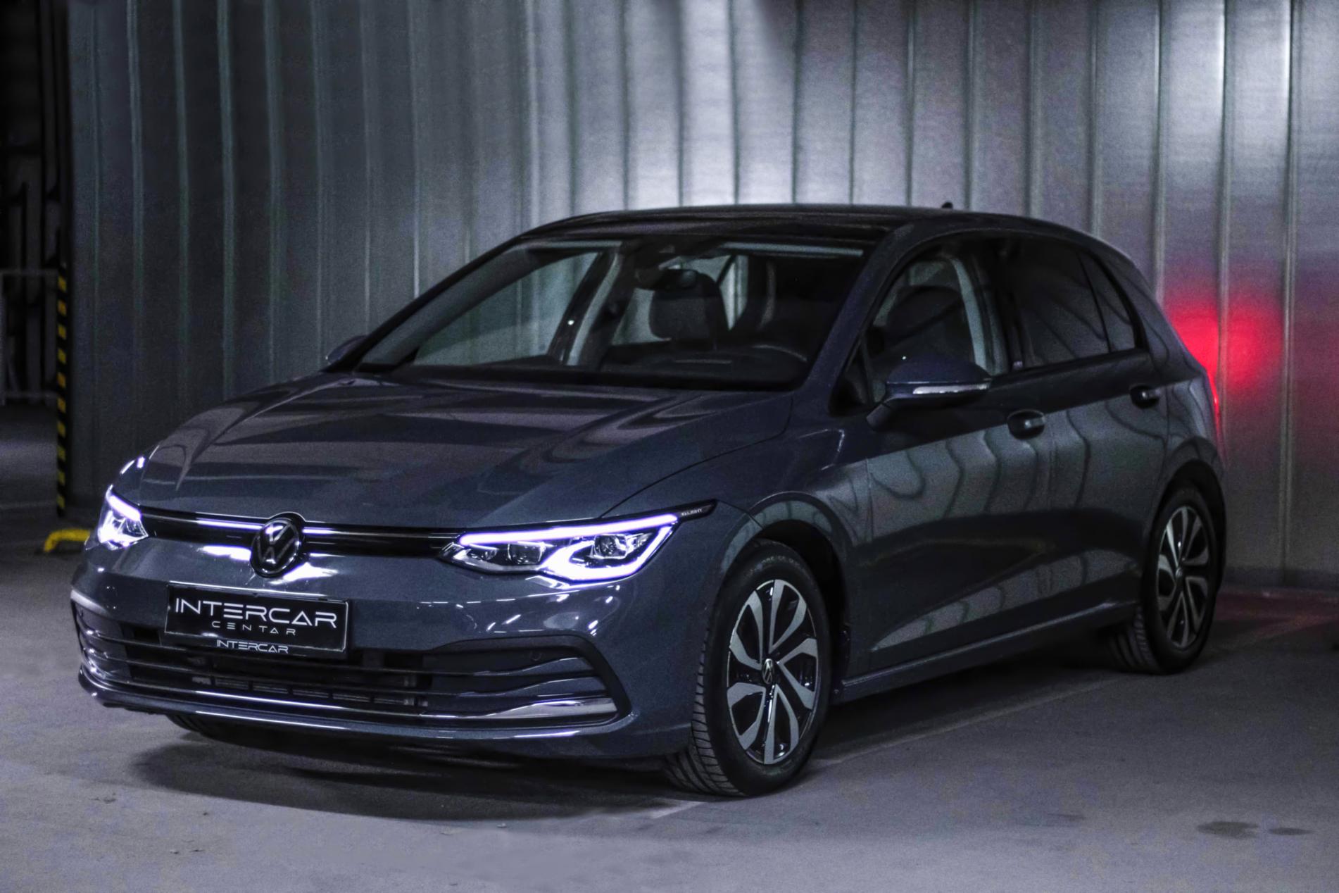 Volkswagen Golf VIII 2.0TDI DSG | INTERCAR