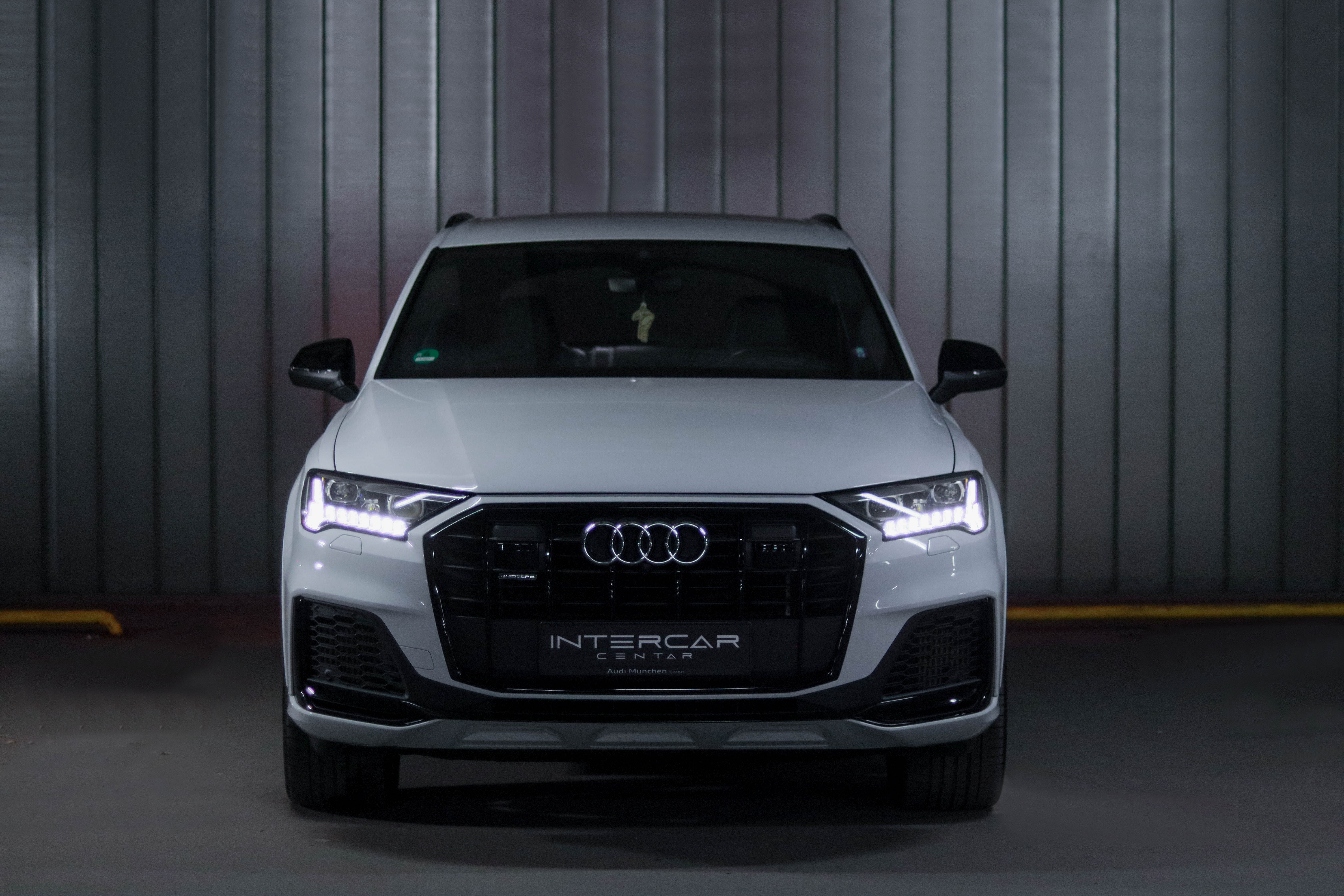 Audi Q7 60 TFSI e quattro tiptronic "S line" | INTERCAR