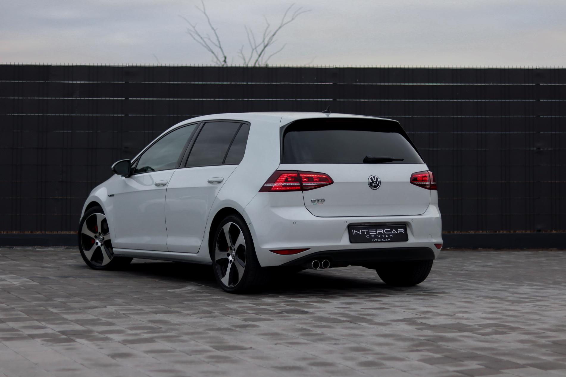 Volkswagen Golf VII GTD DSG | INTERCAR